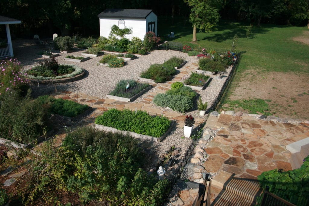 Black Hills Brown Patio Flagstone - Duro Rock Supply Co